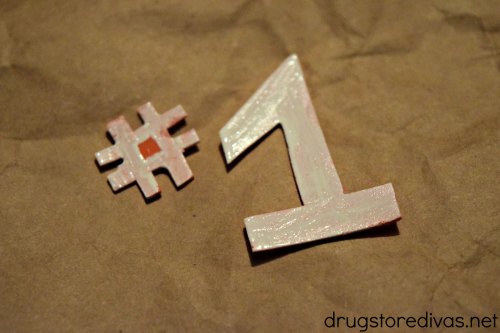 DIY Foam Finger | Drugstore Divas